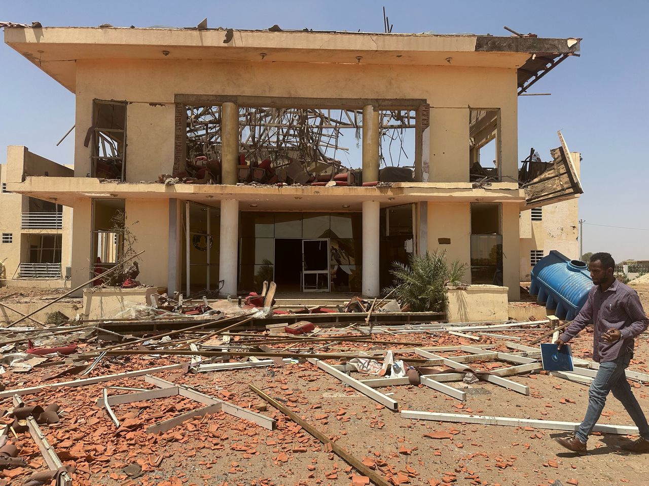 Bombing of gov't HQ in the city of Al-Daien - Darfur24 News Website